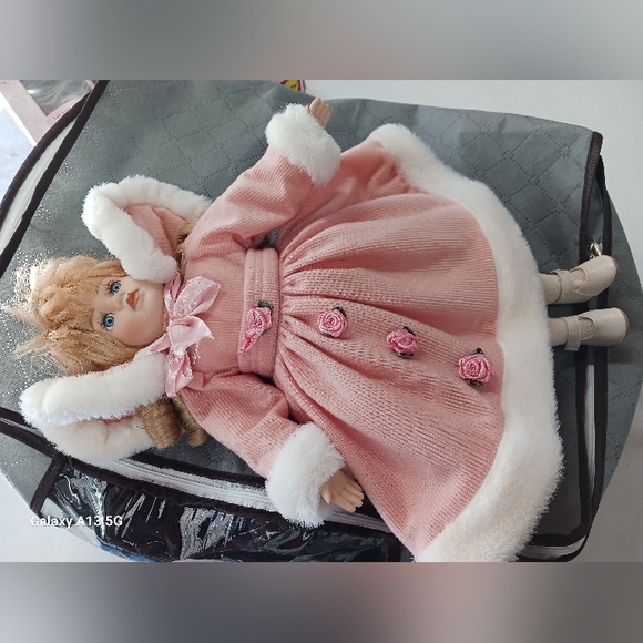 Barbara collins | Toys | Soft Expressions Porcelain Collectible Doll ...